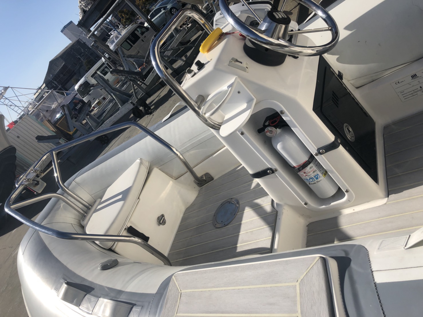 ノベラニア 335 DL | SEA BREEZE